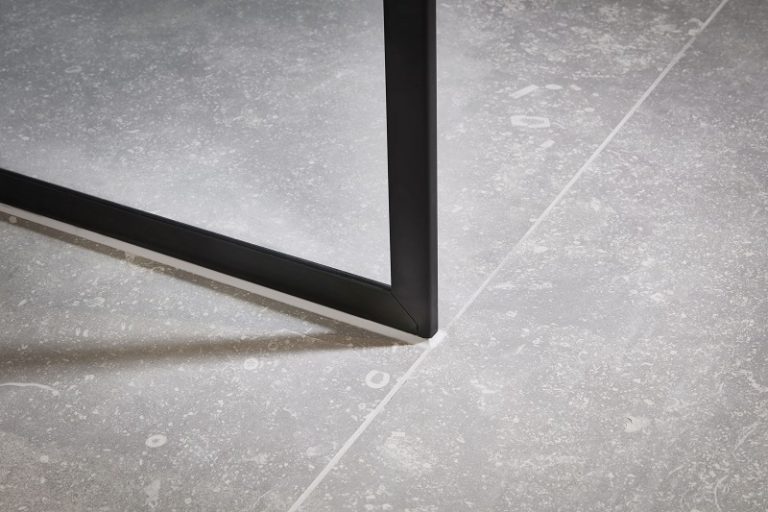 Minimalism meets industrial with Unidrain's GlassLine - Bathroom Review